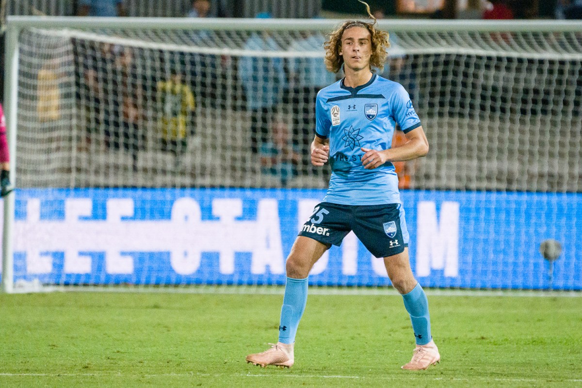 Teague Sets Club First - Sydney FC