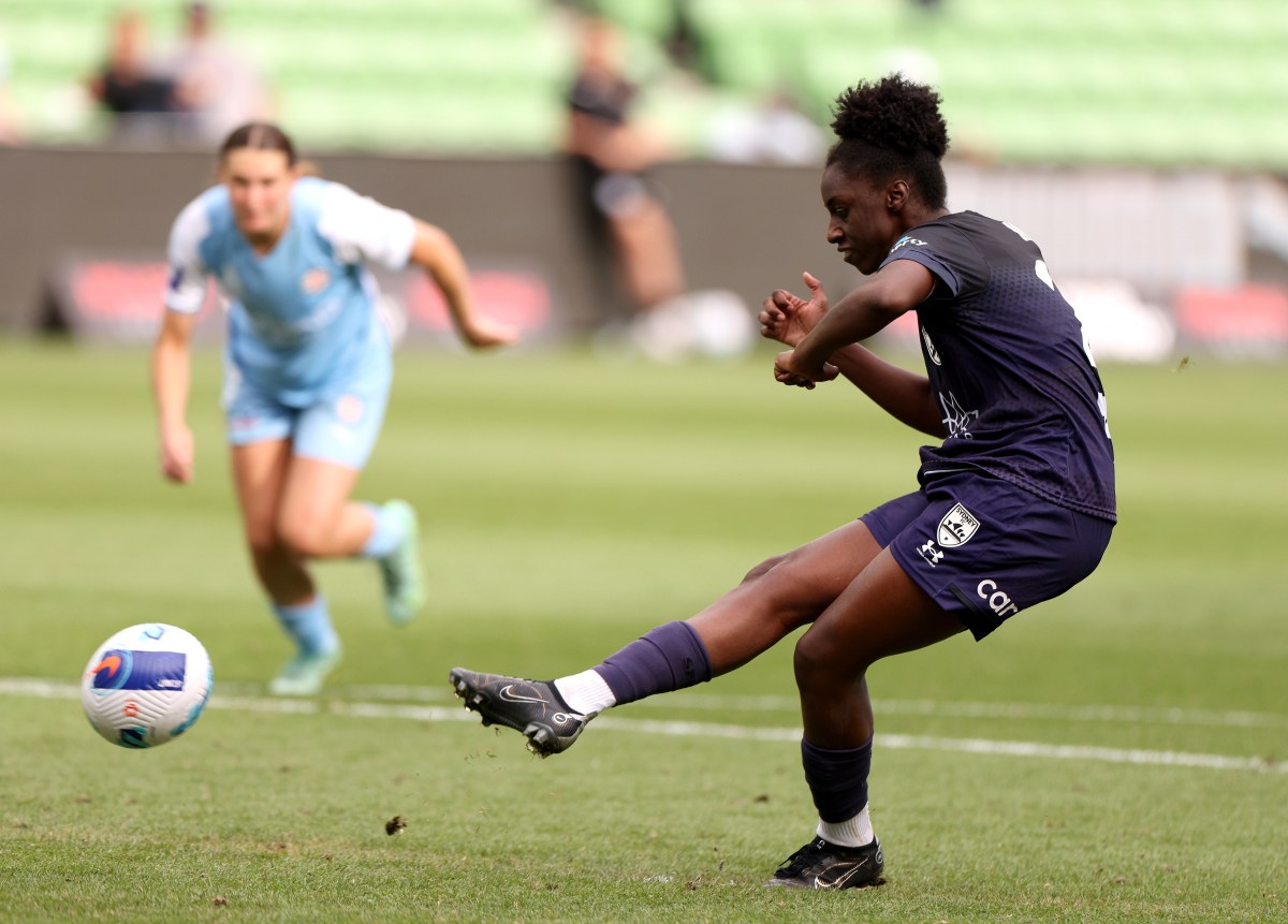 Sydney FC Defeated In Crucial Game - Sydney FC