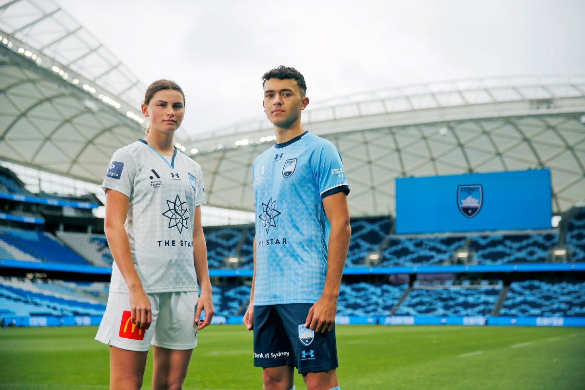Sydney FC x Under Armour Kit - Sydney FC