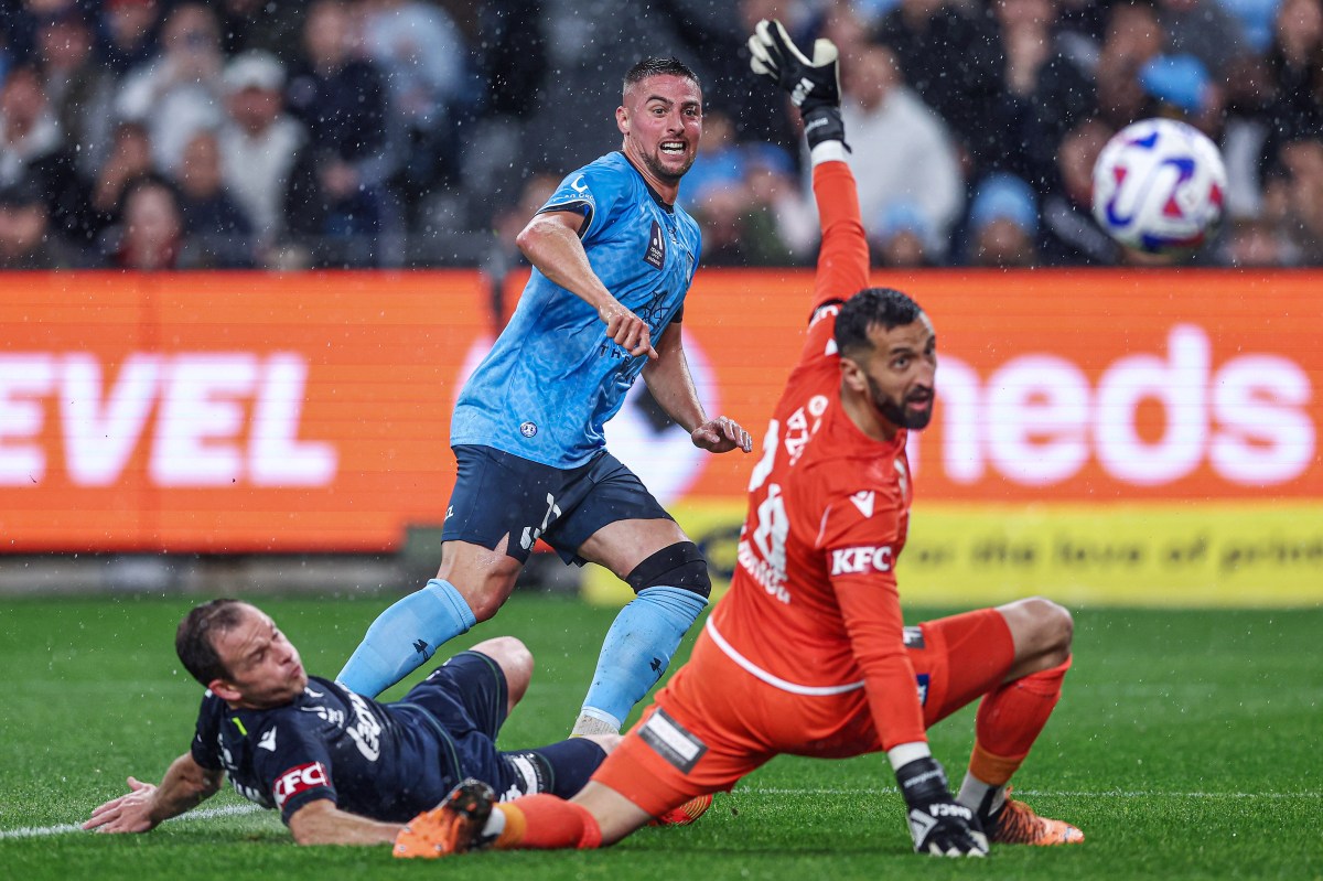 MATCH PREVIEW: MEN SET FOR BIG BLUE BATTLE - Sydney FC