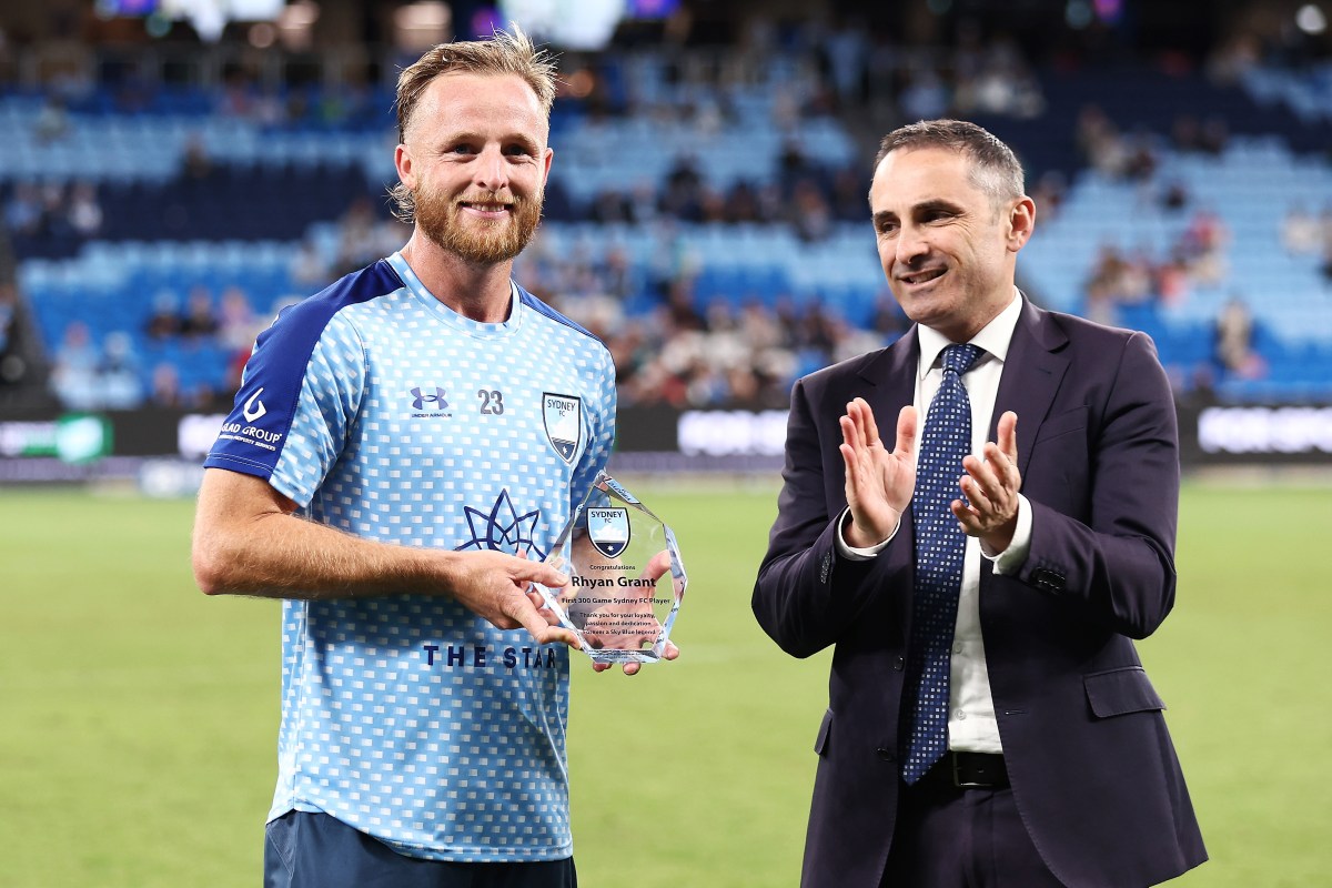 Steve Corica praises squad for comeback - Sydney FC