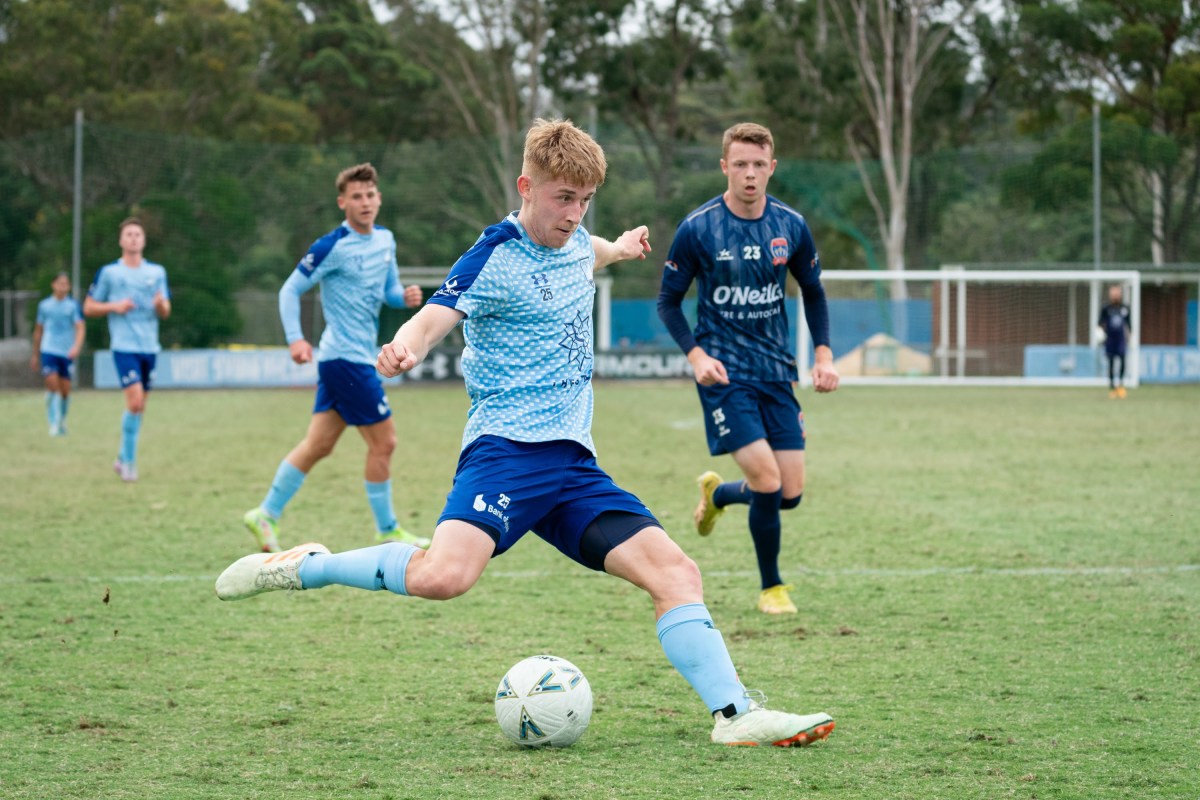 Sydney FC Cup Hero Kucharski Extends Contract - Sydney FC