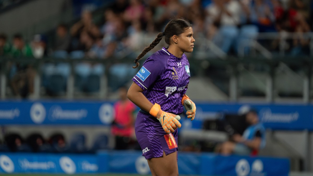 Jada Whyman Shows Support for Indigenous Football Week - Sydney FC