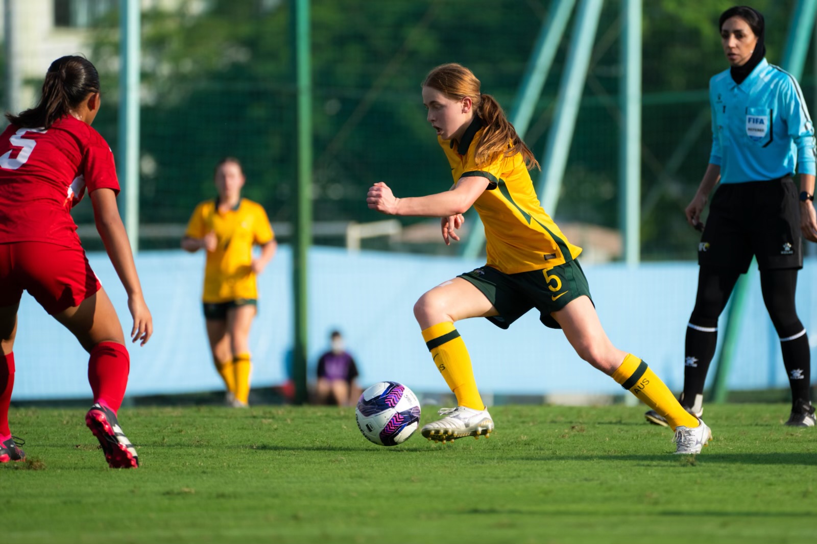 Sydney FC sign young midfielder Madeleine Caspers - Sydney FC