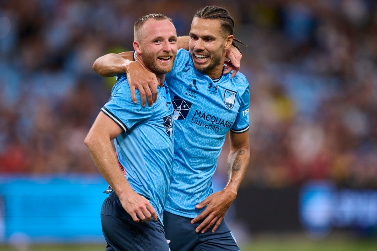 Rhyan Grant signs contract extension until end of 2026/27 season