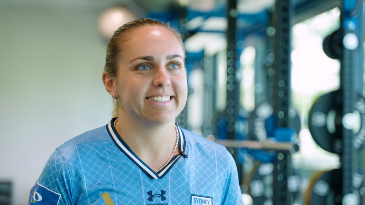 Mackenzie Hawkesby Returns | A-Leagues Videos