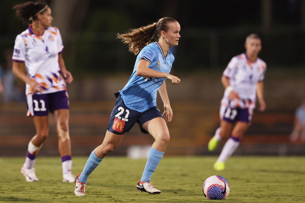 Hollman Ready for Premiership Race - Sydney FC