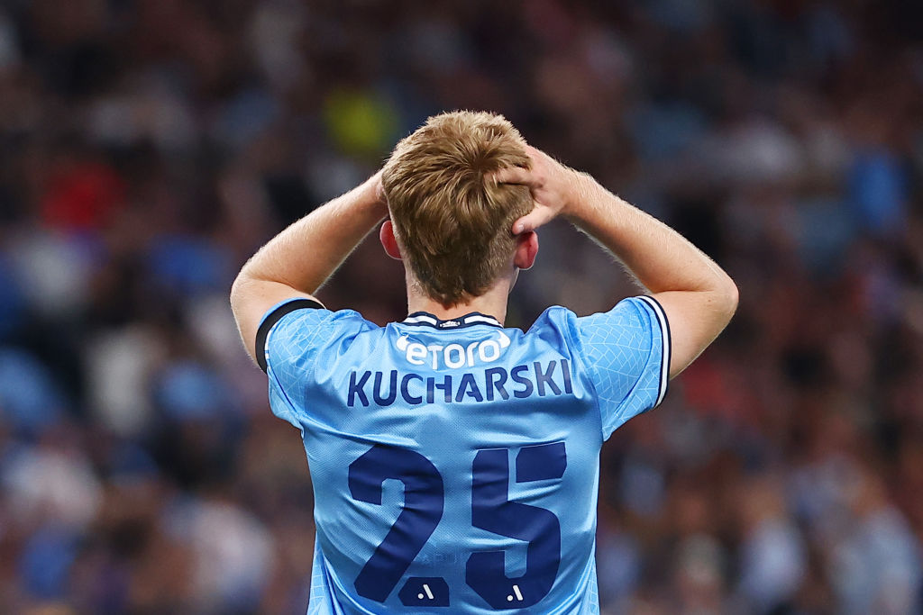 Derby Hysteria As Sydney FC Soar Into Finals - Sydney FC