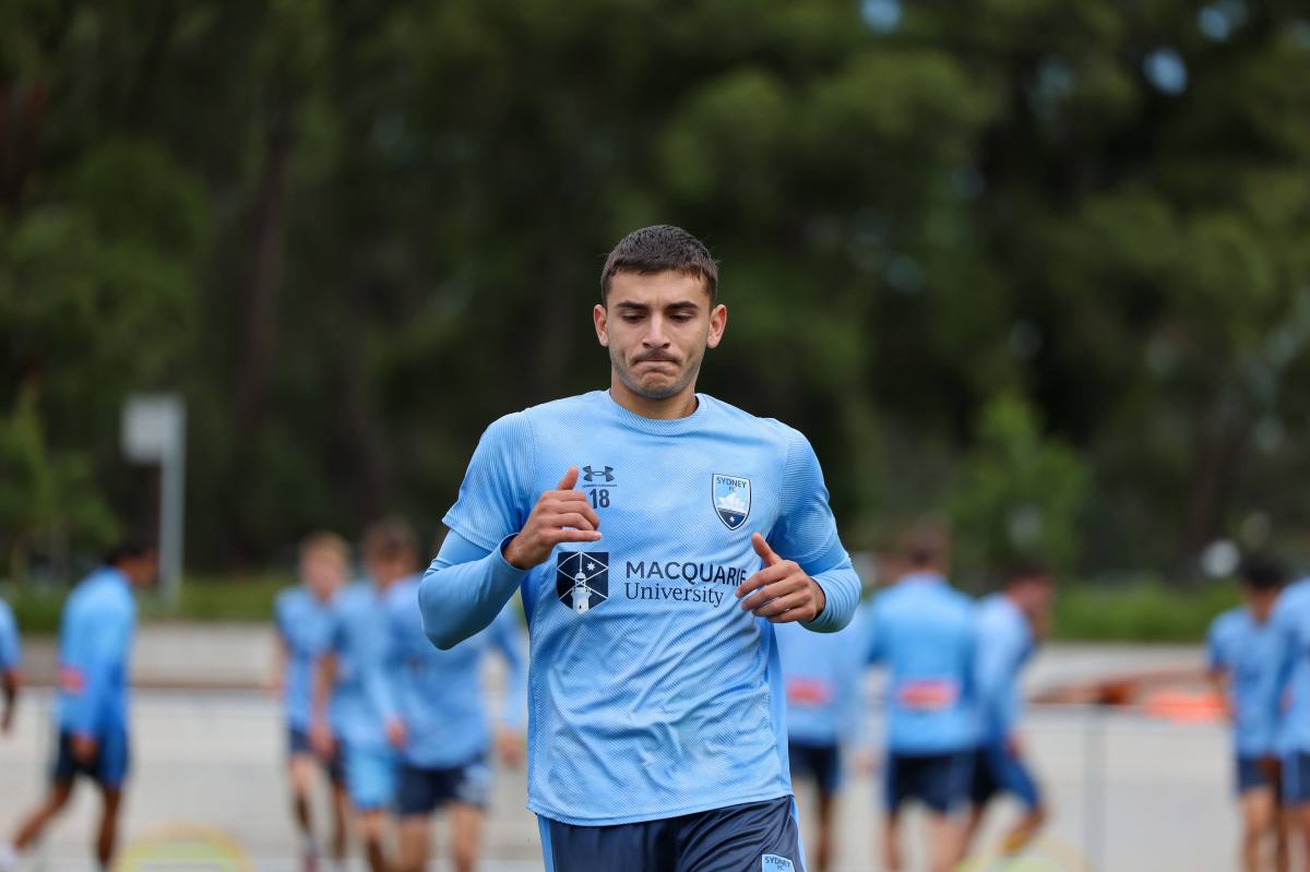 Scarcella Joins Jets On Loan - Sydney FC