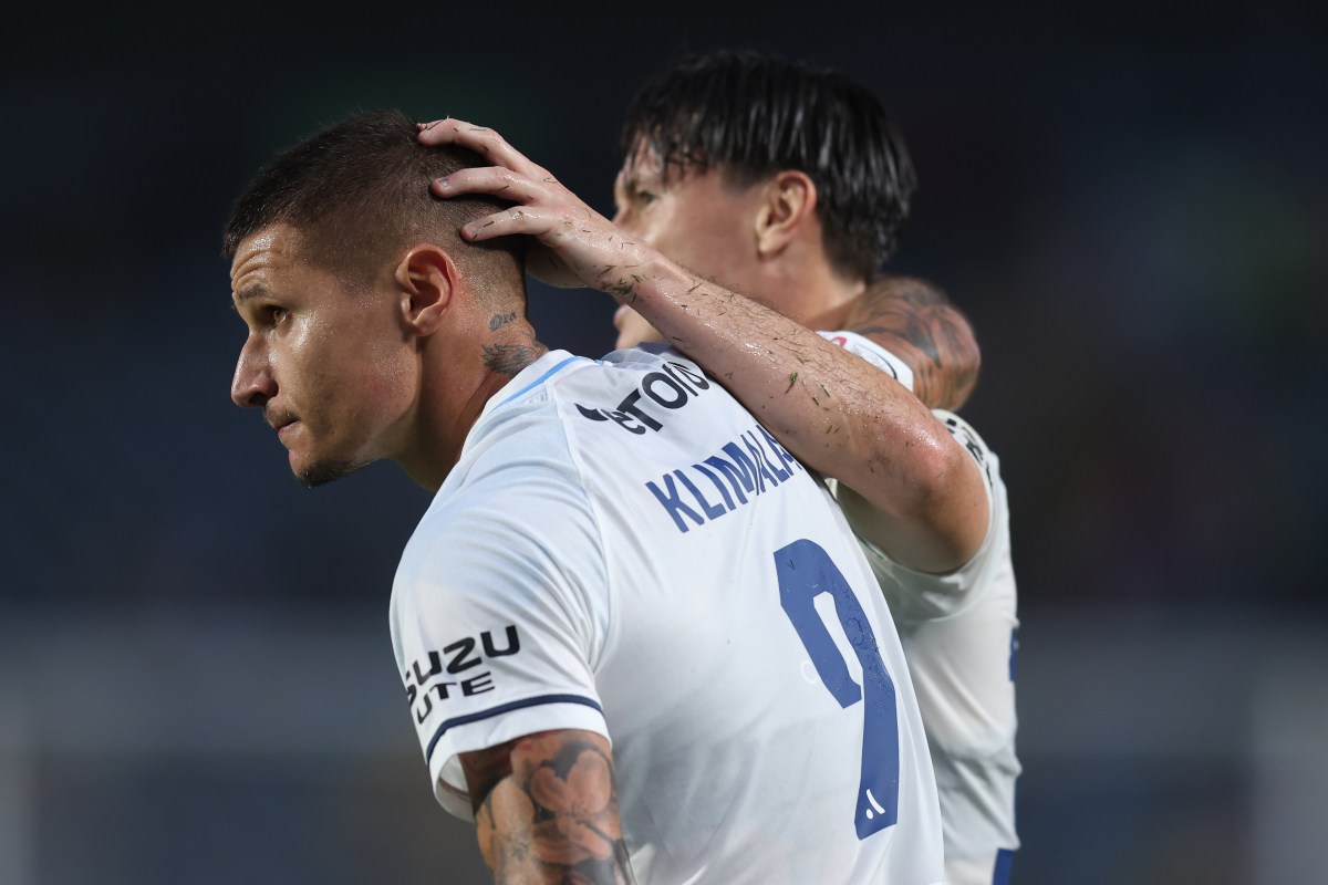 Ten Man Sydney FC Defeated in Gosford - Sydney FC