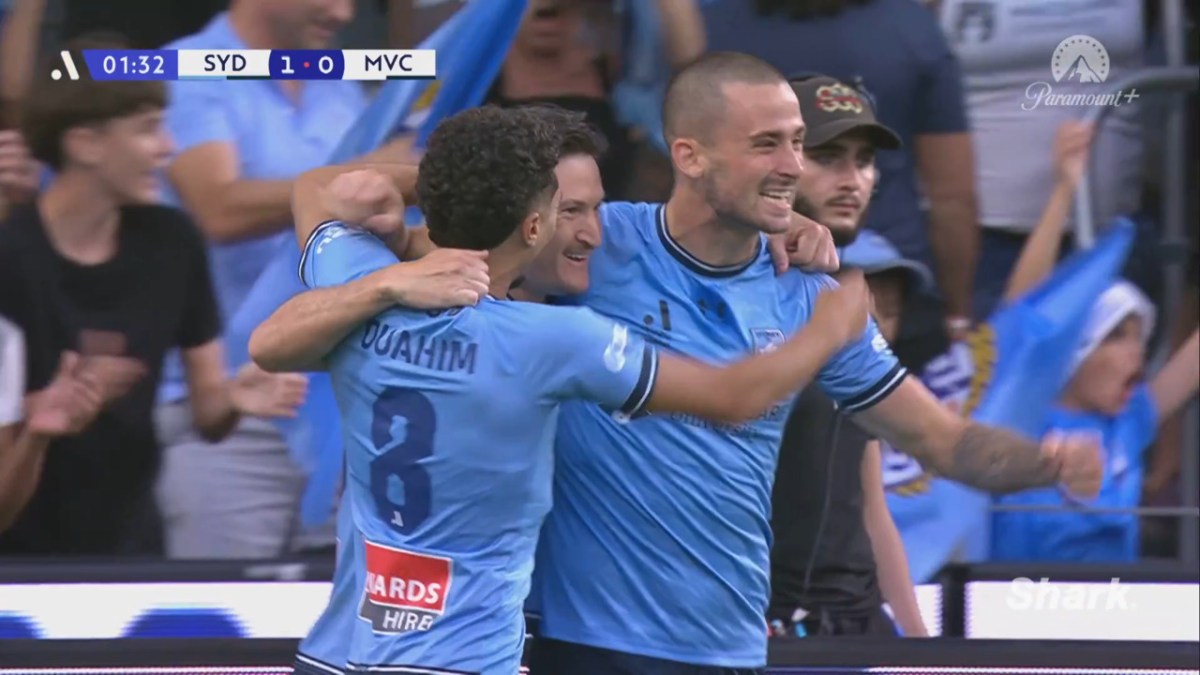 Sydney FC v Melbourne Victory – Shark Highlights | Isuzu UTE A-League ...