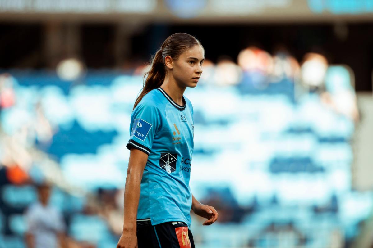 Dos Santos excited for unique evening of football - Sydney FC