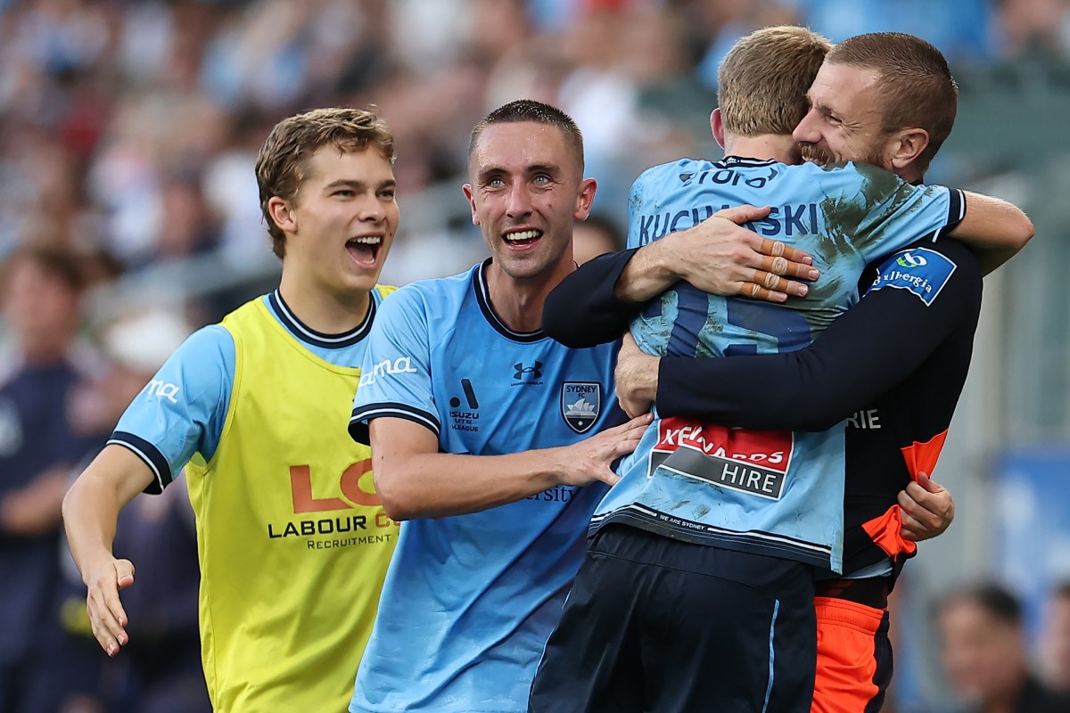 Sydney FC Comeback Keeps Finals Hopes ALive - Sydney FC