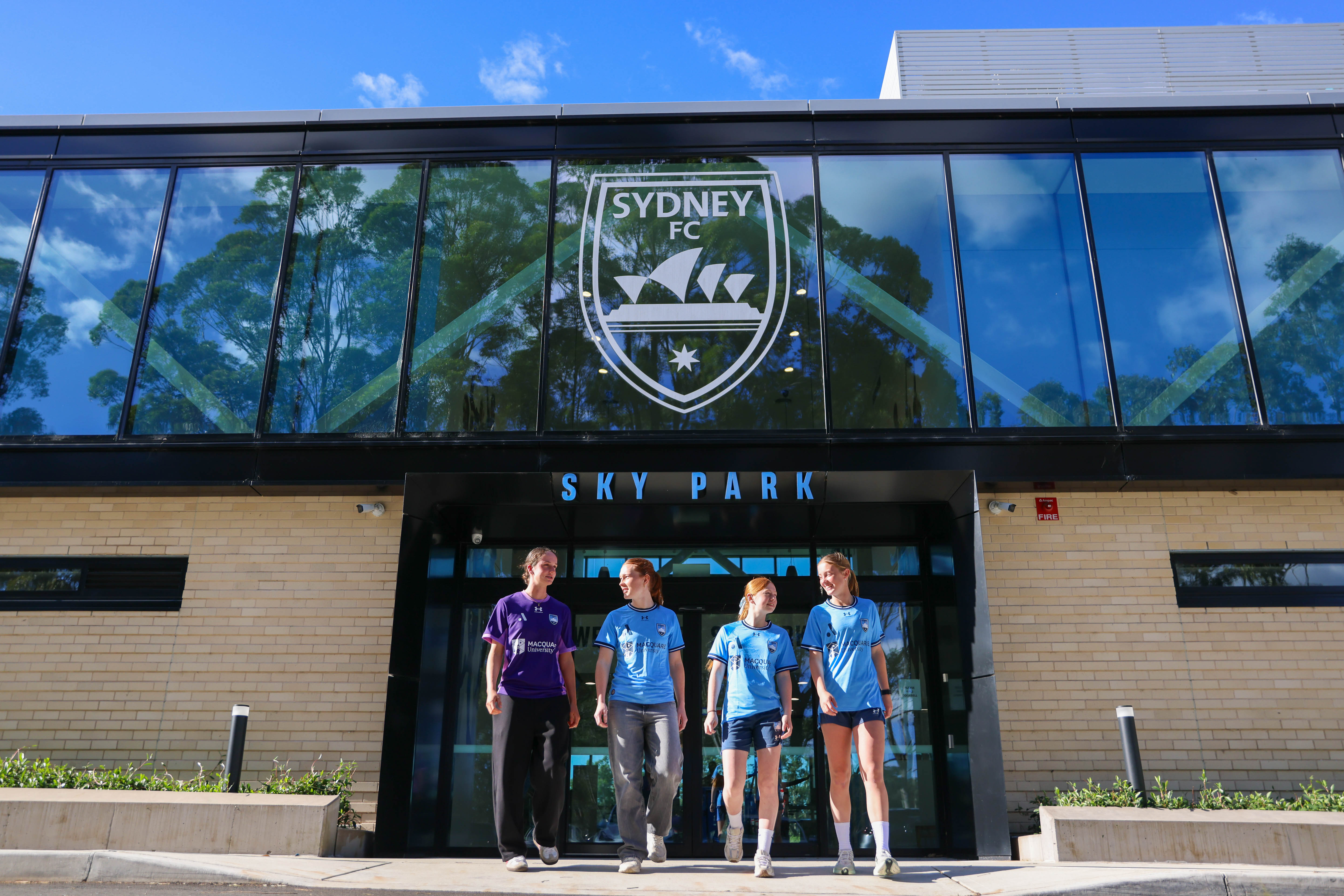 10 Players named in Australian Youth Sides