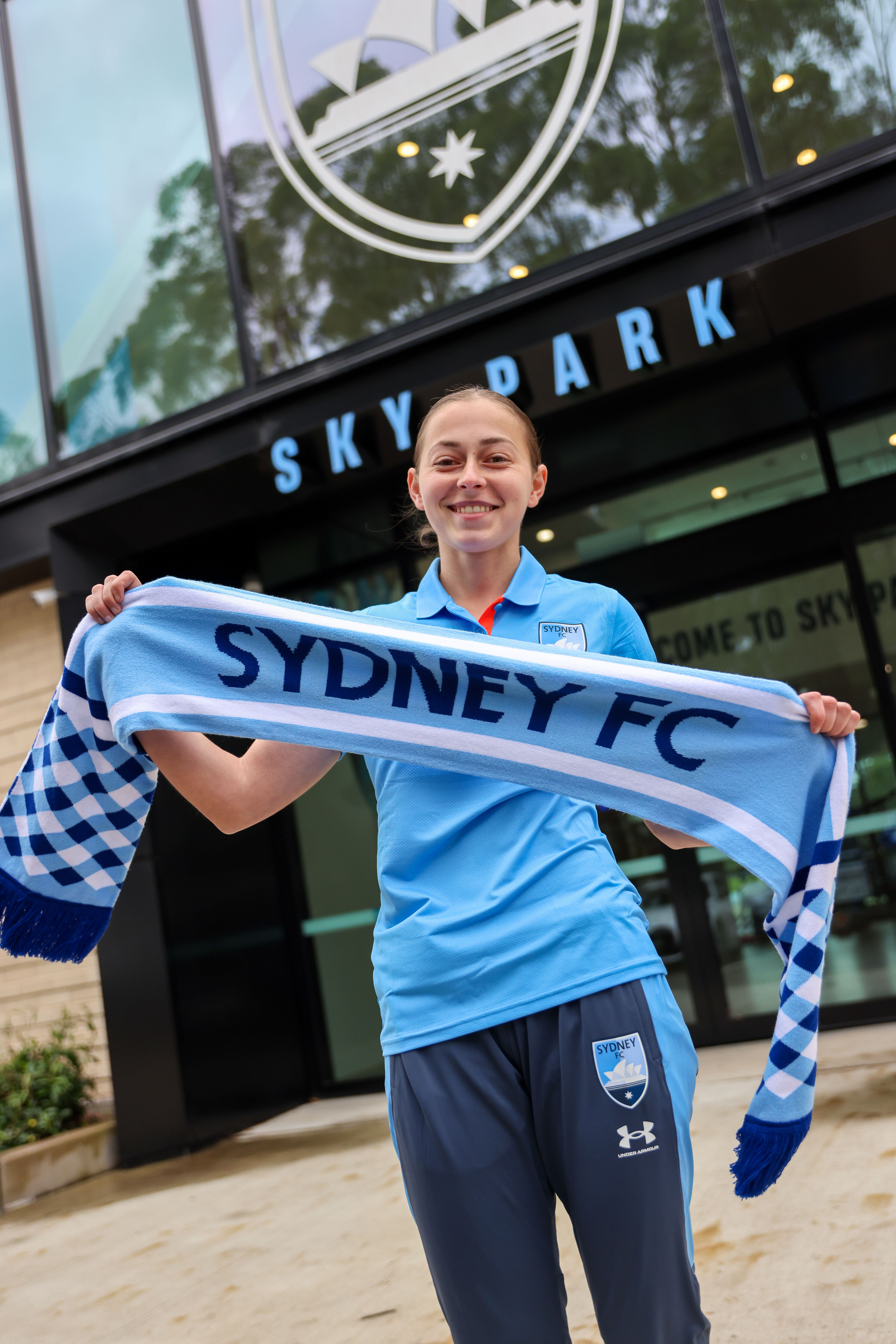 Sydney FC Sign Goalkeeper Tiahna Robertson